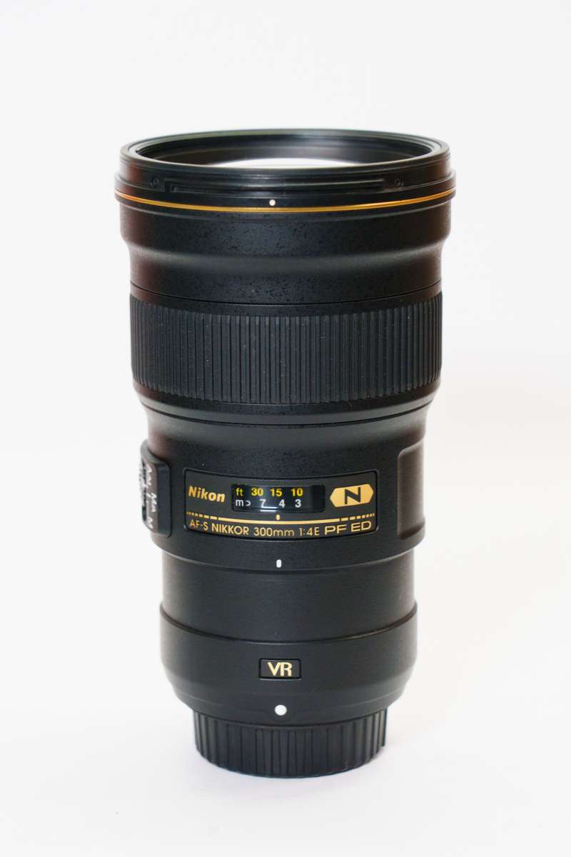 Nikon AF-S 300mm f/4 E PF ED VR Second-Hand | Seconda mano | Occasioni ...